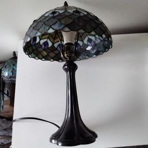RUI CHENG | Art | Large Antique Tiffany Style Lamp | Poshmark